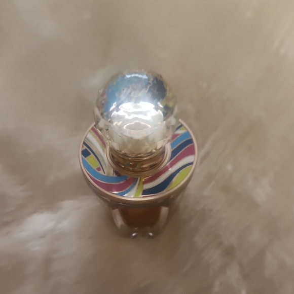 Taylor Swift | Accents | Taylor Swift Silver And Blue Accent Vases With ...